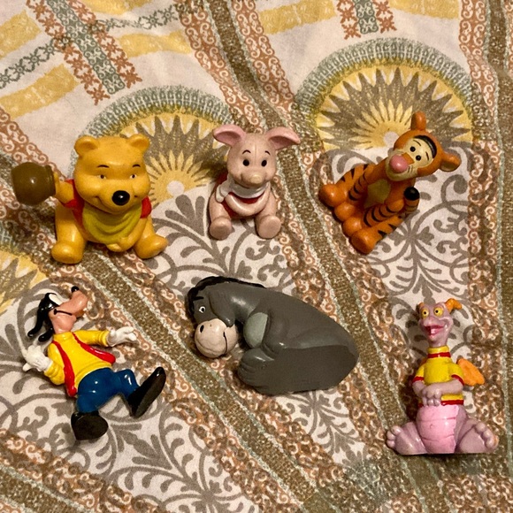 Disney | Toys | Lot Of Six Late 8s Disney Miniatures From The Magic ...